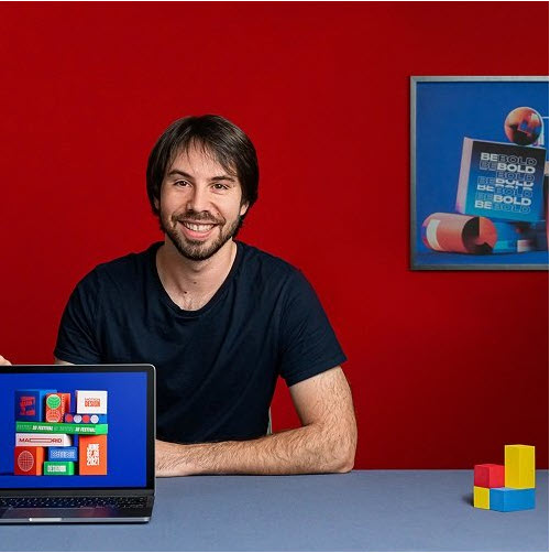 Motion Design for Dynamic Compositions